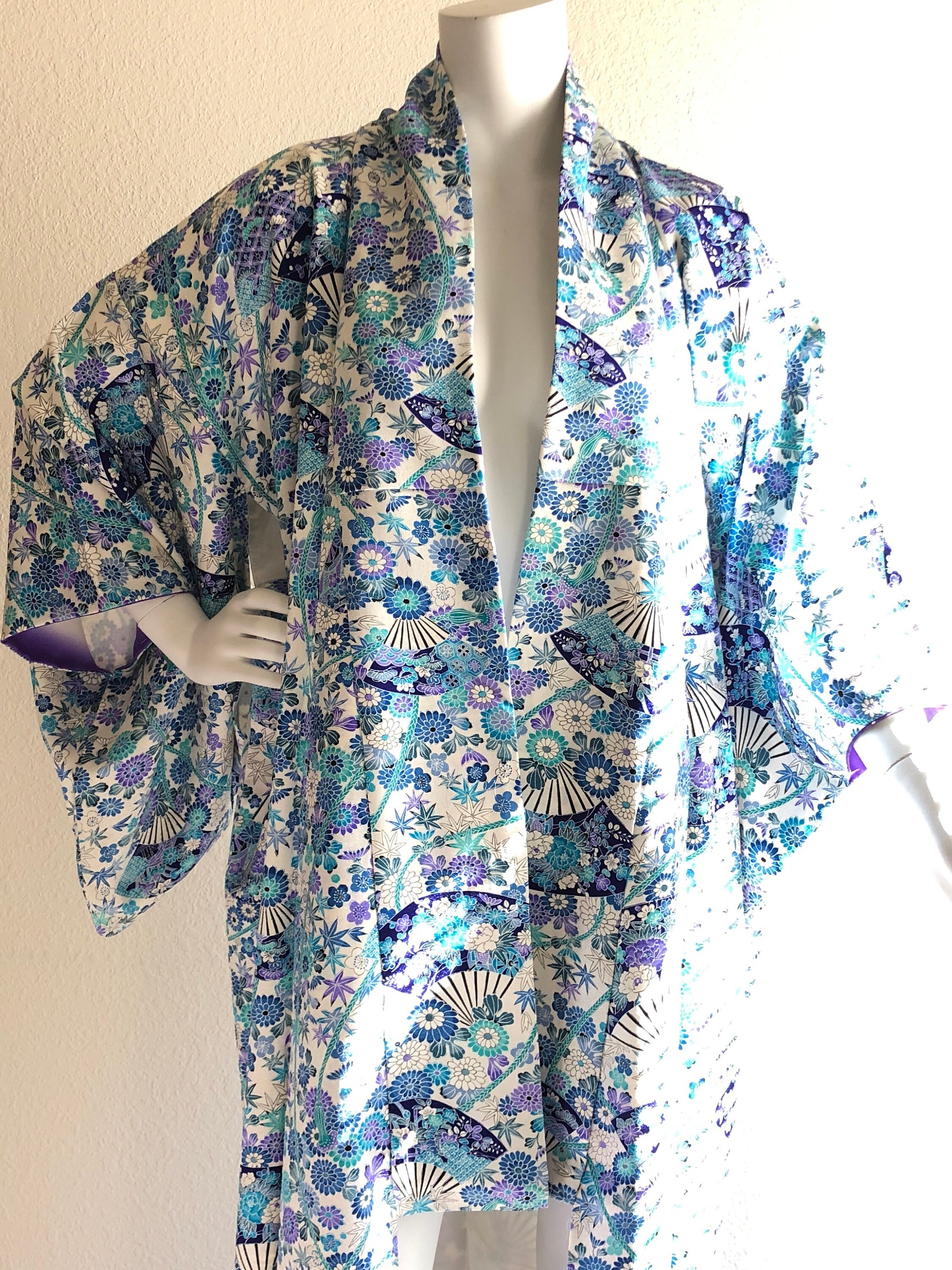 Vintage Japanese Blue Lucky Fans and Flower Design Silk Kimono One Size ...
