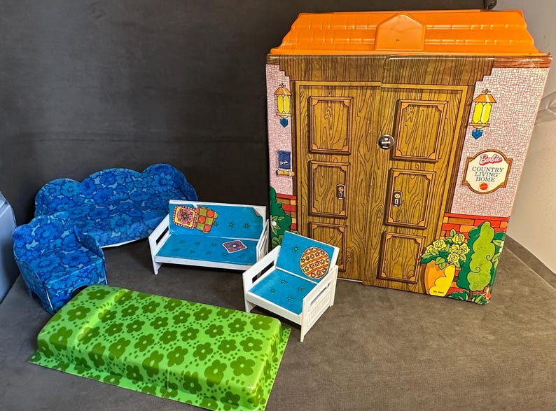 Vintage 1973 Mattel Barbie Country Living Home With Furniture + Extra ...
