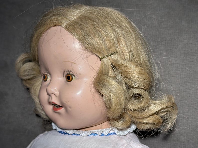 Vintage Shirley Temple All Composition 20" Doll 2 Dimples Brown Tin ...