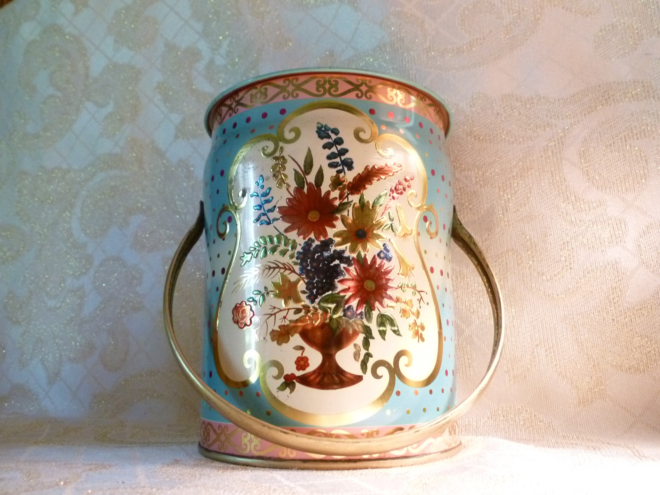 Antique English Tin With Lid And Handle Vintage Collectible Beautiful ...