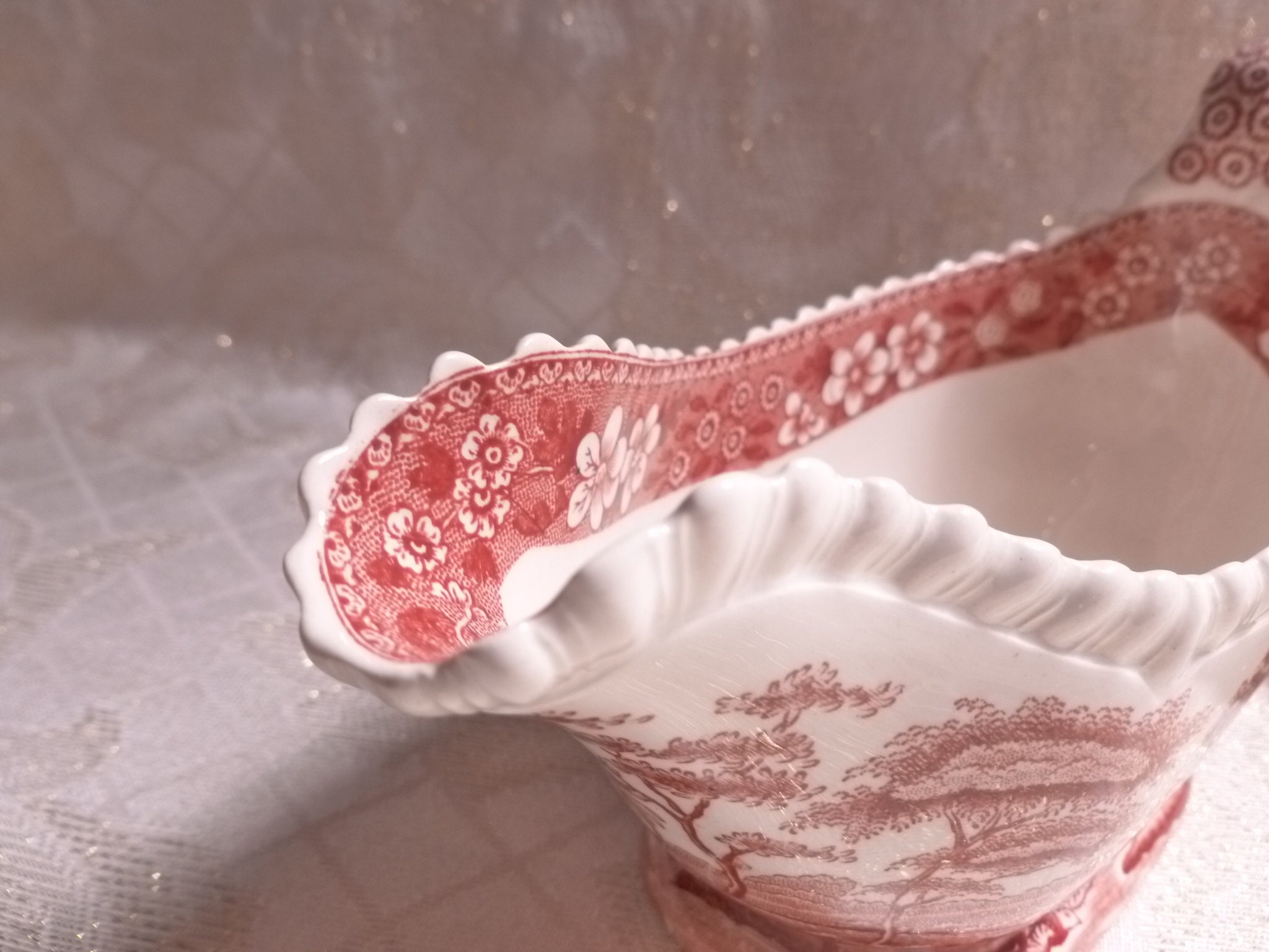 Spode Copeland 1940s China Spodes Tower Red And White Two Piece Gravy ...