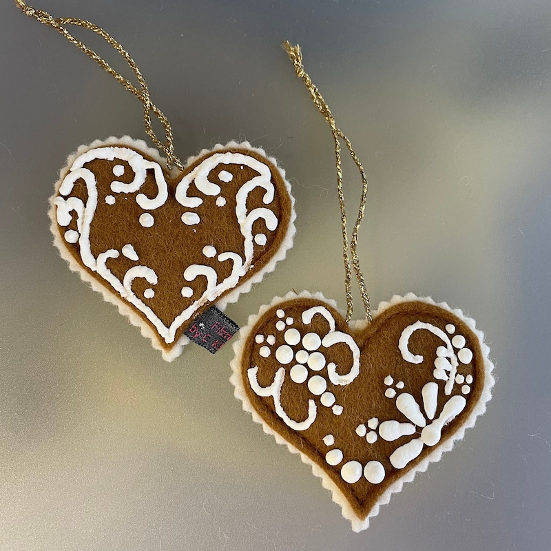 Gingerbread Heart - Etsy