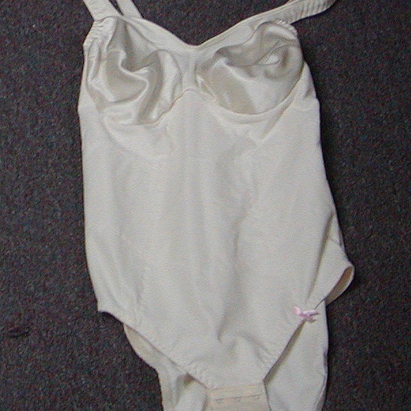 Playtex Girdle - Etsy