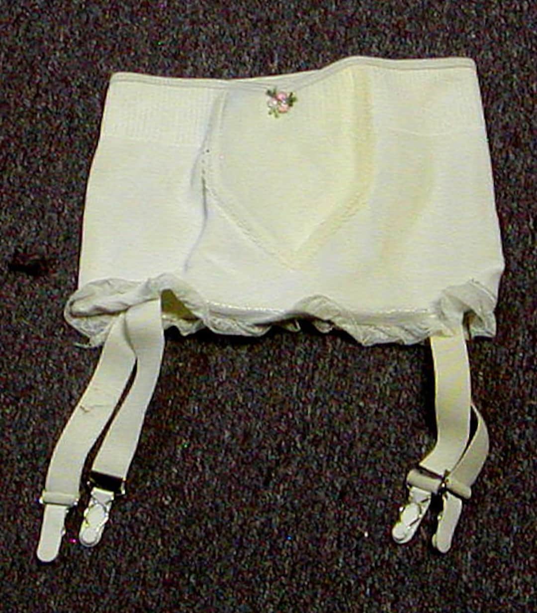 Vintage New Empirefoundations Caressable Firm Control 7 Garters Belt ...