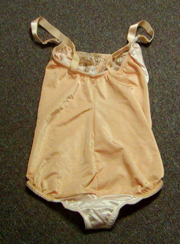 Vintage New Glamorise Moderate Control Body Briefer Orange 34B - Etsy