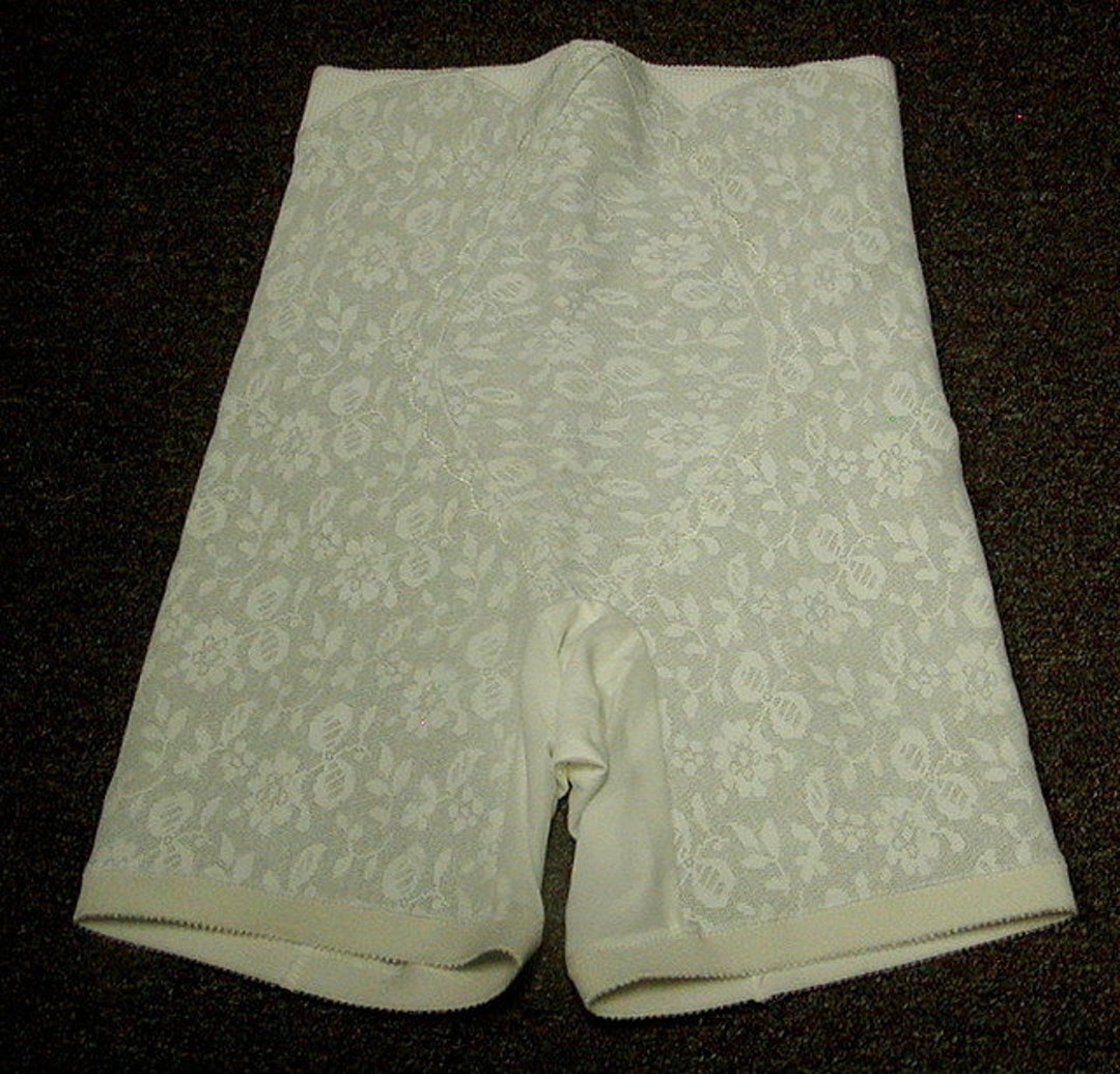 Vintage Playtex Eighteen Hour Cuffed Firm Control Long Leg Girdle With ...