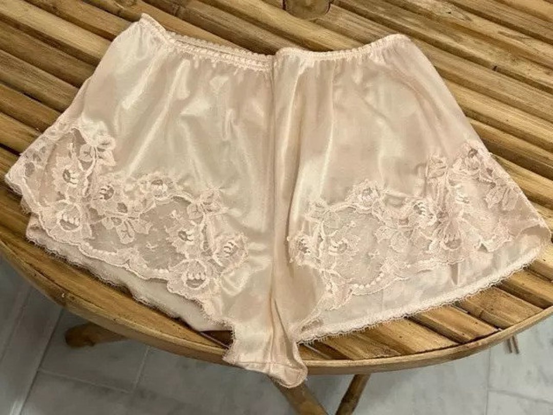 Vintage Gorgeous Kayser Rother Embroidered Lace Tap Pants Plae Pink ...