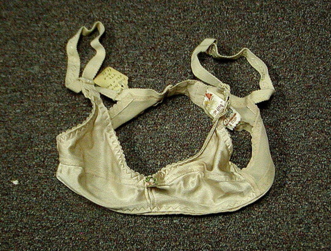 Vintage New Pitta Pretty Satin Full Support Wire Free Bra 32 A cup ...