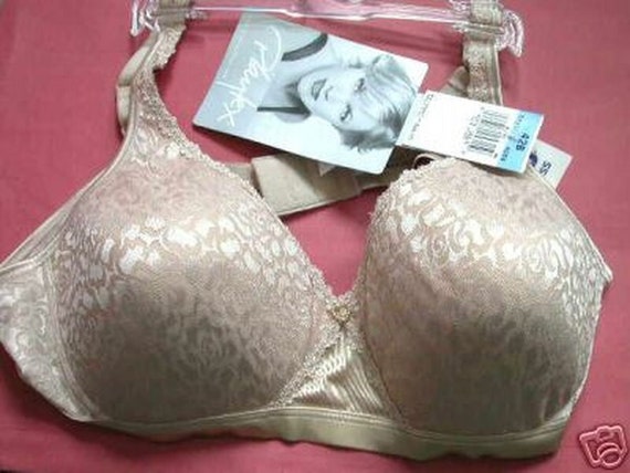 Vintage New Playtex Cross Your Heart All Over Lace Fu… Gem