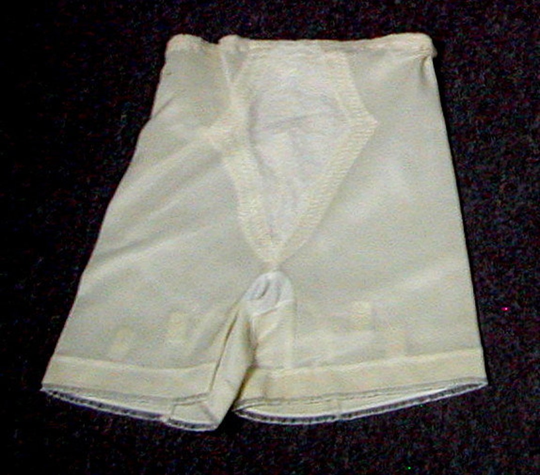 Vintage Bestform Firm Control Long Leg Girdle With Garters Candlglow ...