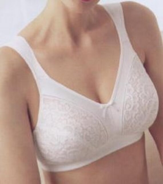 Vintage New Playtex 18 Hr Satin And Lace Comfort Str Gem