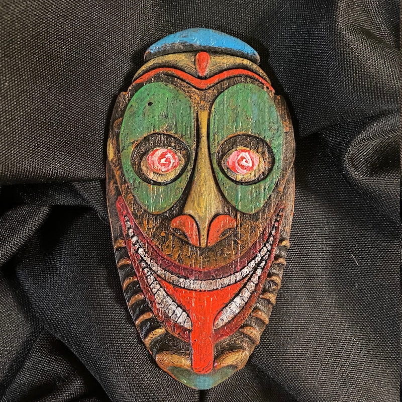 Tiki Carving - Etsy