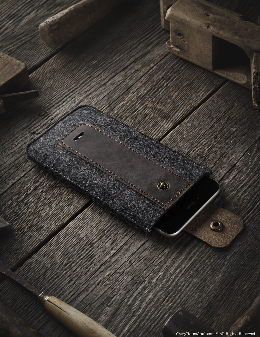 IPhone 12 Pro Sleeve / Case Wood Brown, 100% Wool Felt Italian Crazy ...