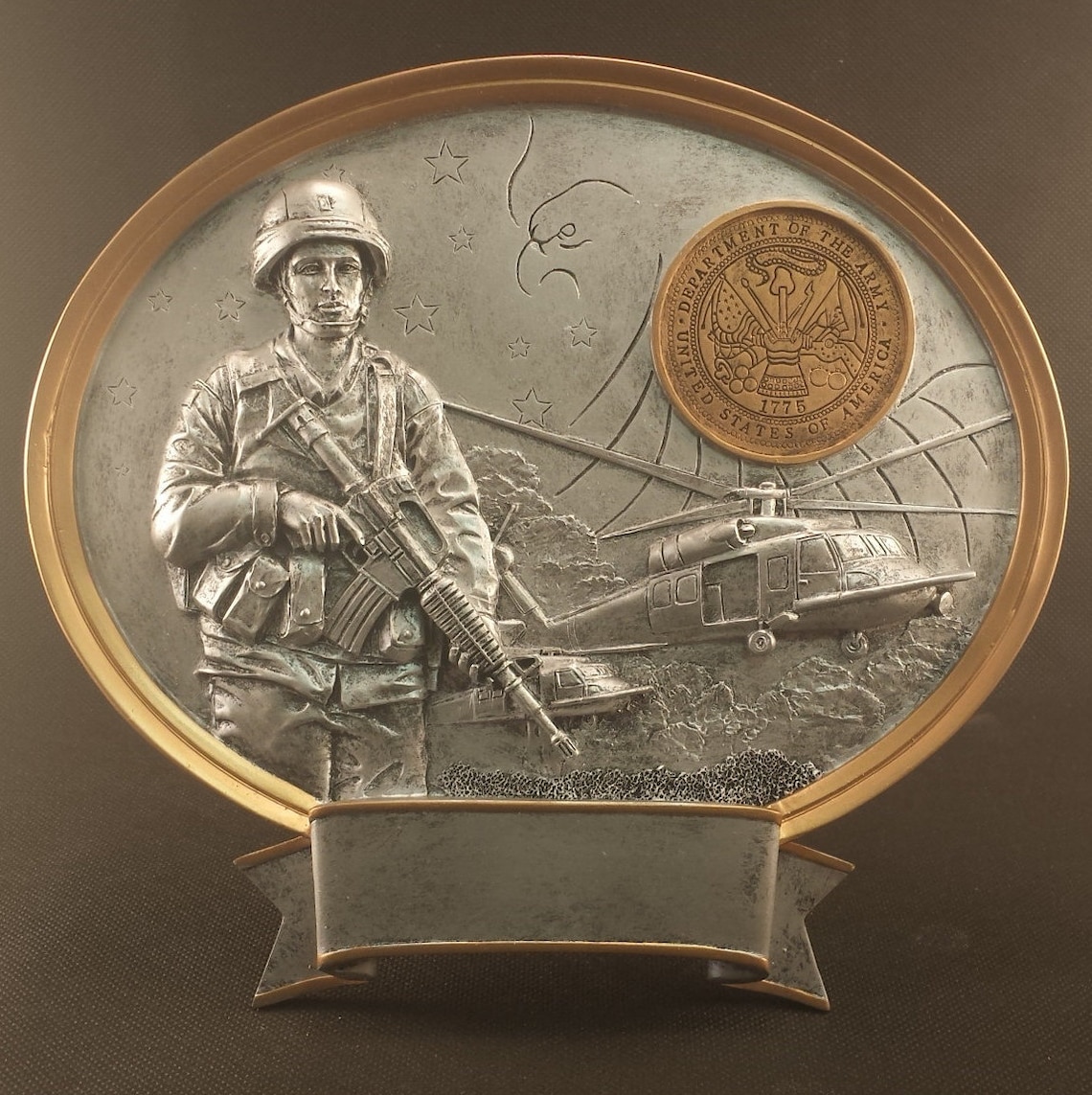 Female Army Oval Free Standing Statue - FREE ENGRAVING - Retirement ...