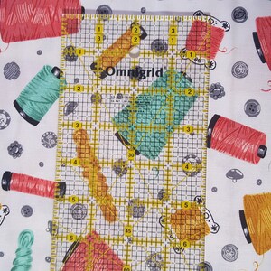 Thread Spools and Buttons Sewing Theme Fabric, U-pick, 100% Quilt Shop ...
