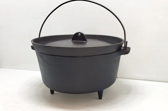 HUGE 12 Heavy Cast Iron Footed Dutch Oven Gypsy Pot - Etsy