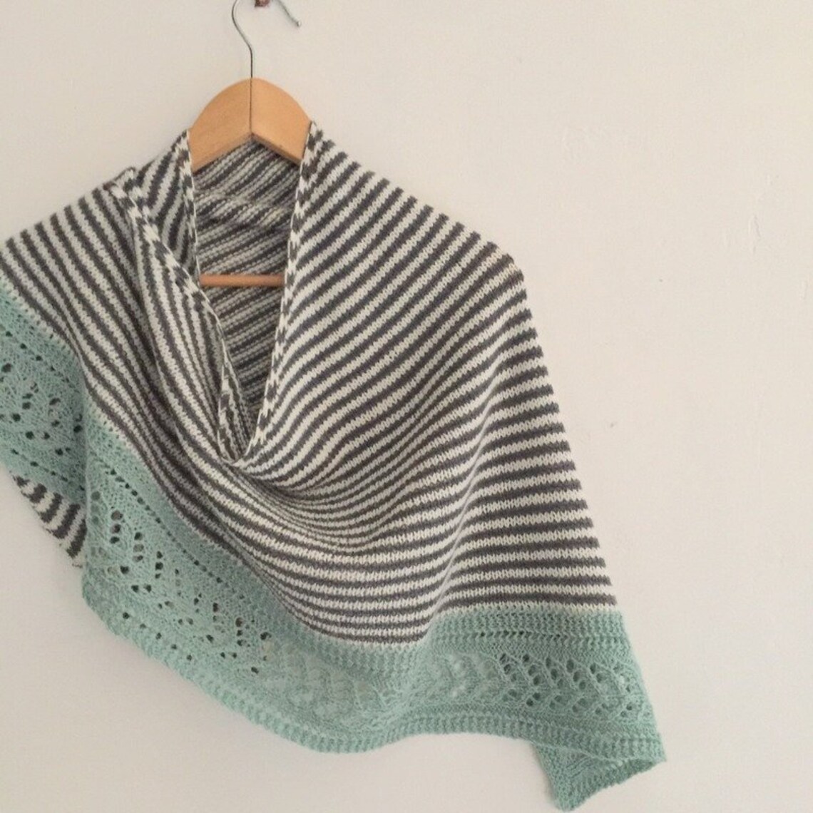 KNITTING PATTERN PDF Annapolis Wrap Triangular Wrap Lace - Etsy