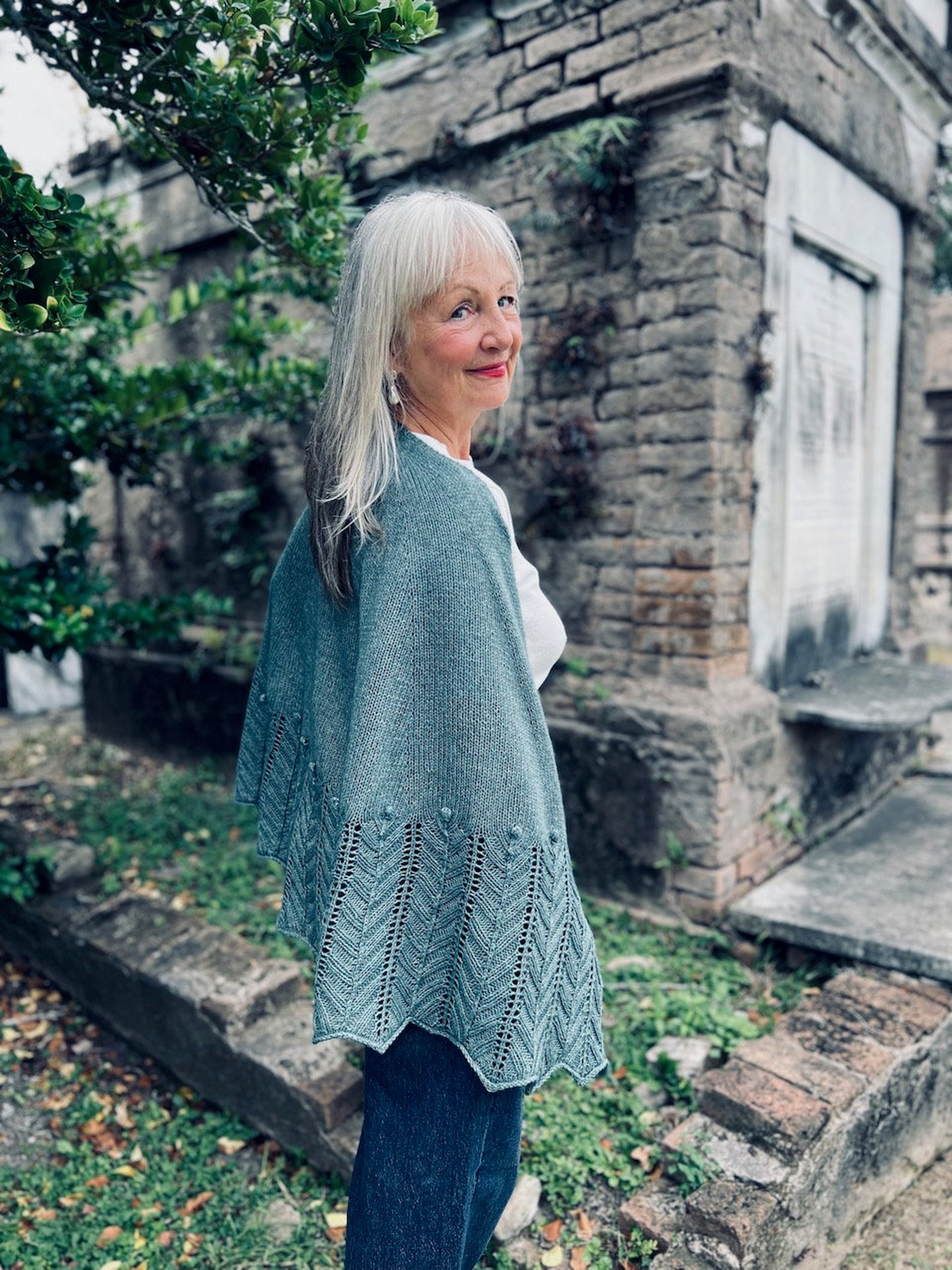 KNITTING PATTERN, PDF, Moonflower Wrap, Semi-circular Wrap Pattern With Lace Border - Etsy