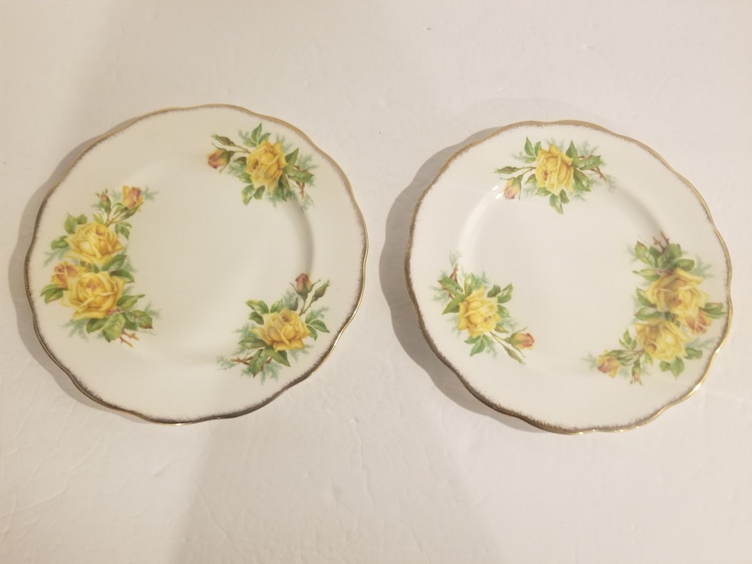 2 Royal Albert Tea Rose Salad Plates 8 1/8 Inch England Bone China reg ...