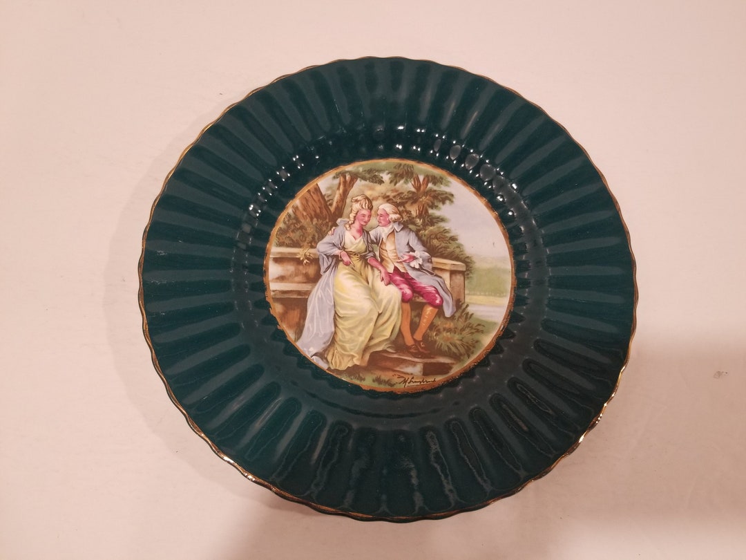 Vintage Royal Victoria Wade Pottery Dinner Collector Plate, Green With ...