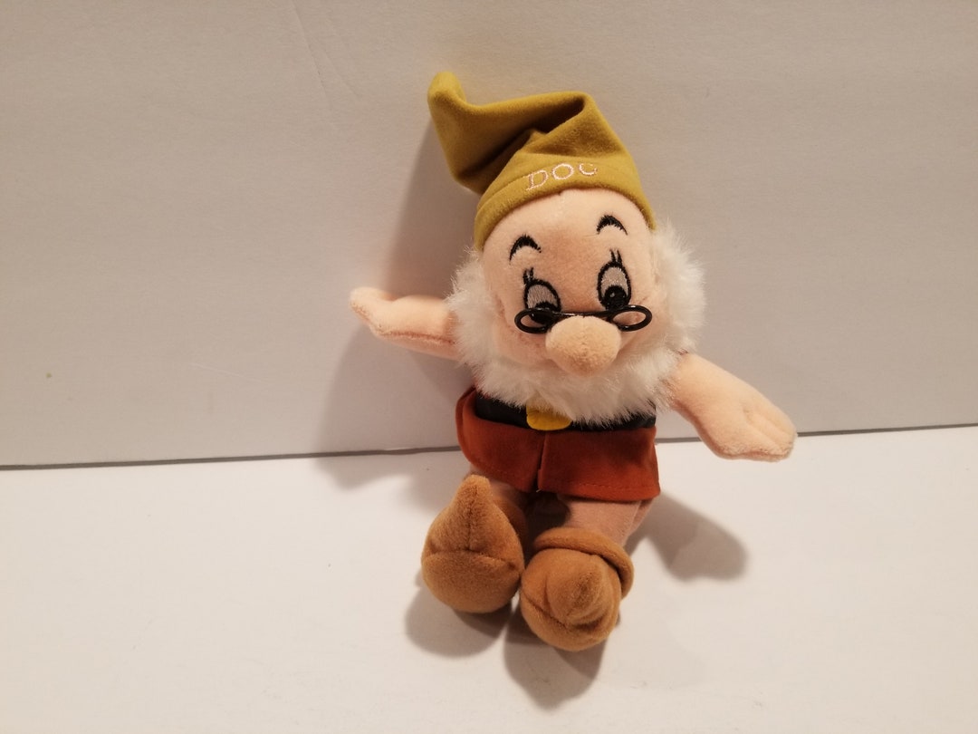 Disney - Snow White Dwarf Doc - Plush / Stuffy - Etsy