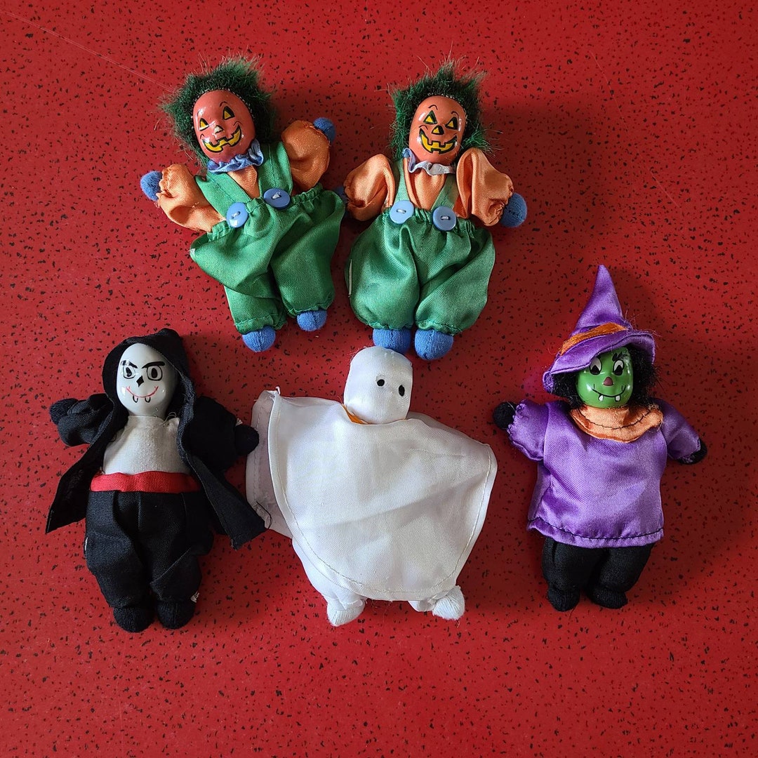 Vintage Set of Mini Porcelain Halloween Dolls Witch Vampire Pumpkin - Etsy