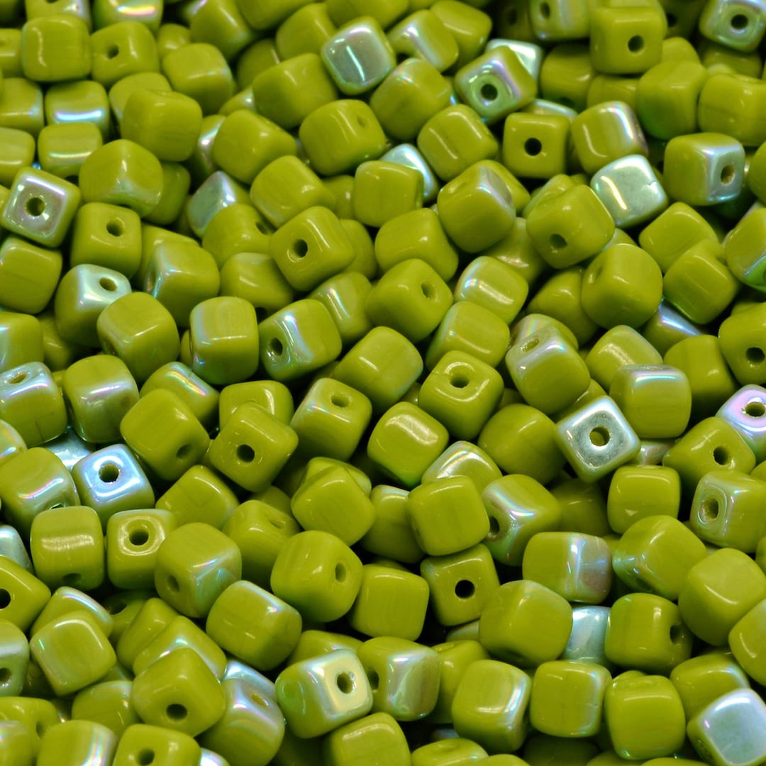 32 Pcs 4mm Cube Pressed Czech Glass Beads -pea Green(ch6500104) - Etsy