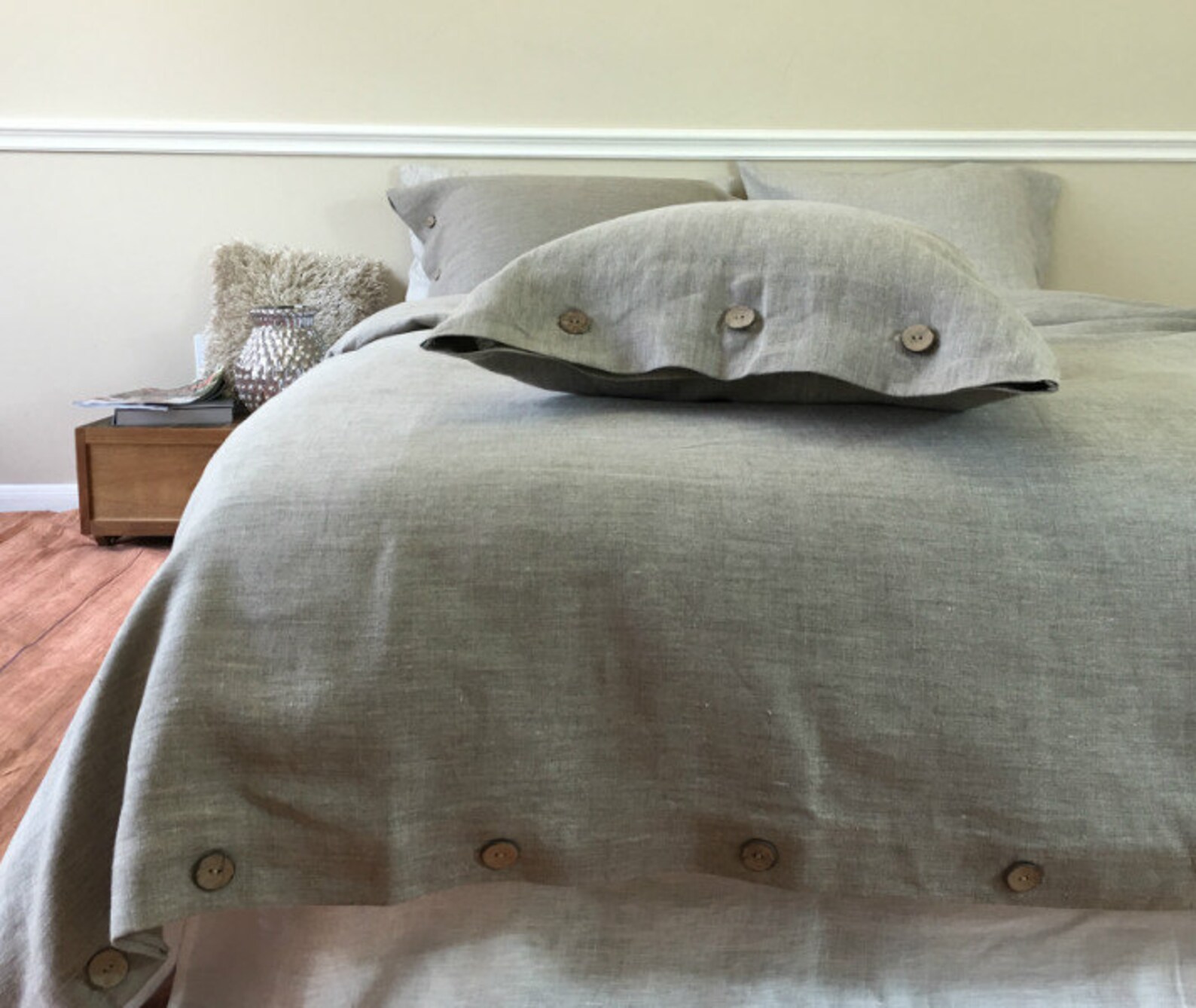 Dark Linen Duvet Cover With Wood Button Closure - Medium Weight Linen ...