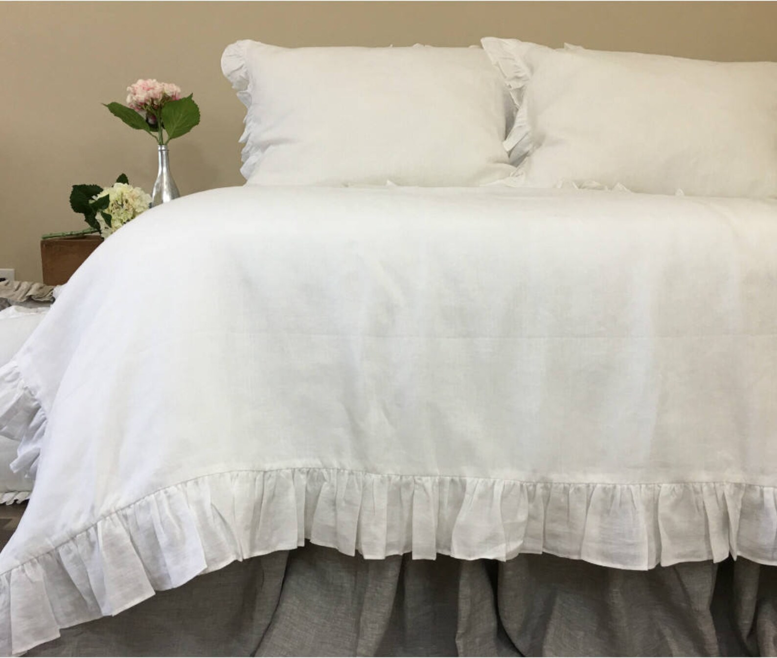 White Ruffle Duvet Cover Natural Linen, Linen Bedding, Ruffle Bedding ...