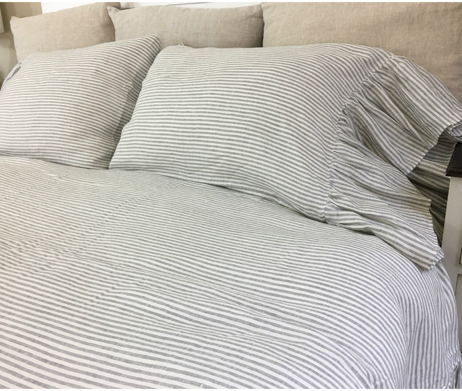 Linen Bed Cover With Waterfall Ruffles 80 Linen Choices - Etsy