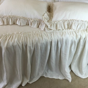 Bedspread With Ruffle Drop and Mini. Ruffles on Top, Vintage Style ...