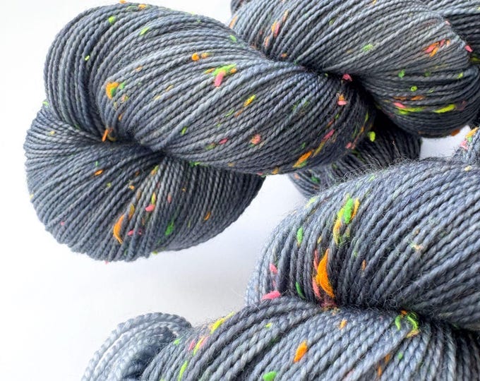Hand Dyed Merino Yarn – Neon Tweed Effect – “steel Grey” – Sock or DK ...