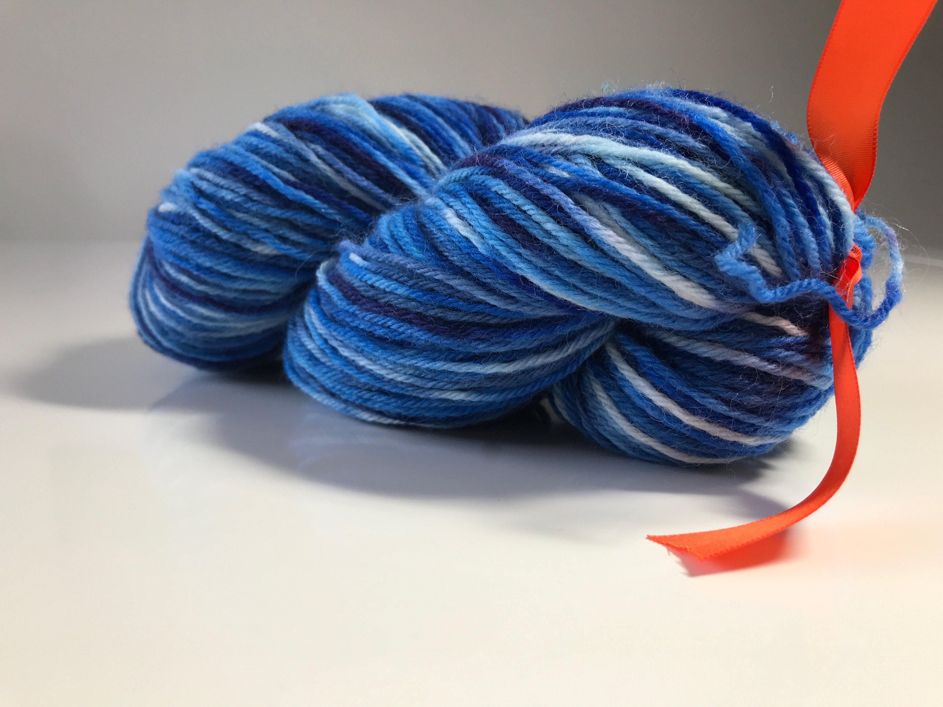 Hand dyed fine wool yarn 'Delft blue' in the typical blue shades from ...