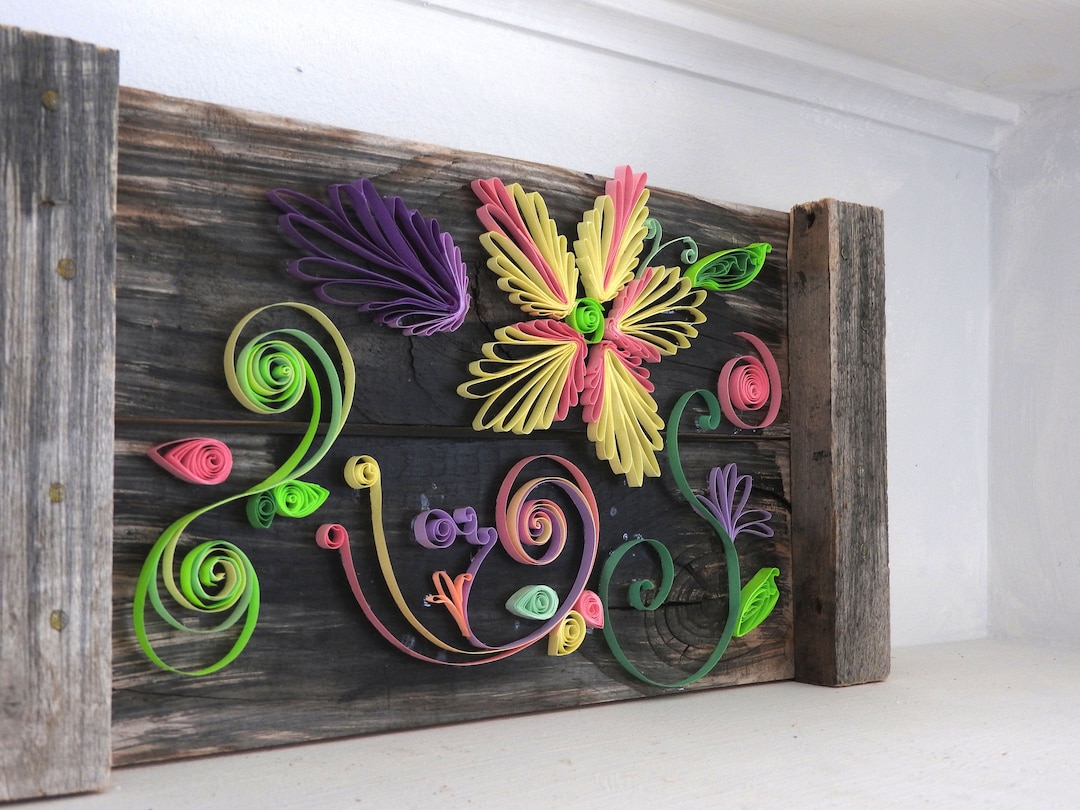 Quilled Yellow Tropical Flower on Barn Wood - Etsy Israel
