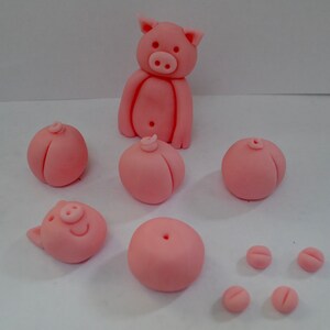 Handmade Edible Pigs in Mud Cake Topper: Farm Animal Birthday - Etsy UK