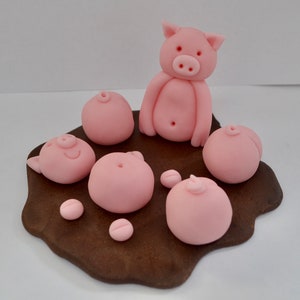 Handmade Edible Pigs in Mud Cake Topper: Farm Animal Birthday - Etsy UK