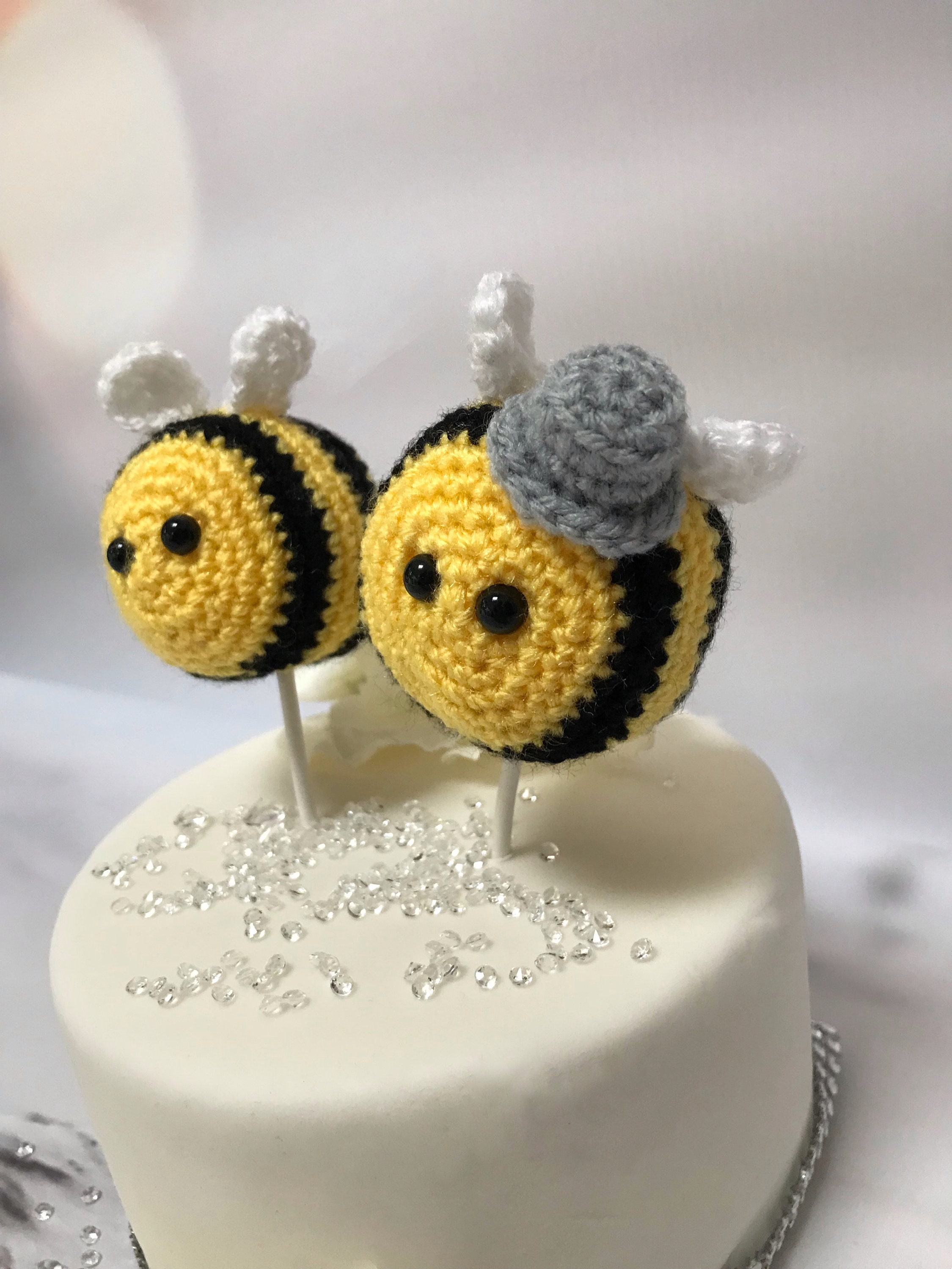 Handmade Crochet Bride and Groom Bees, Wedding Cake Topper - Etsy UK