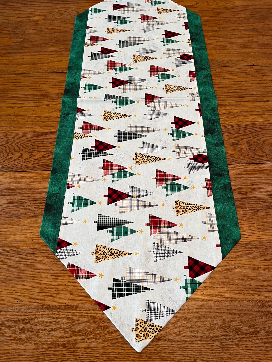 Reversible Christmas Trees Table Runner - Etsy