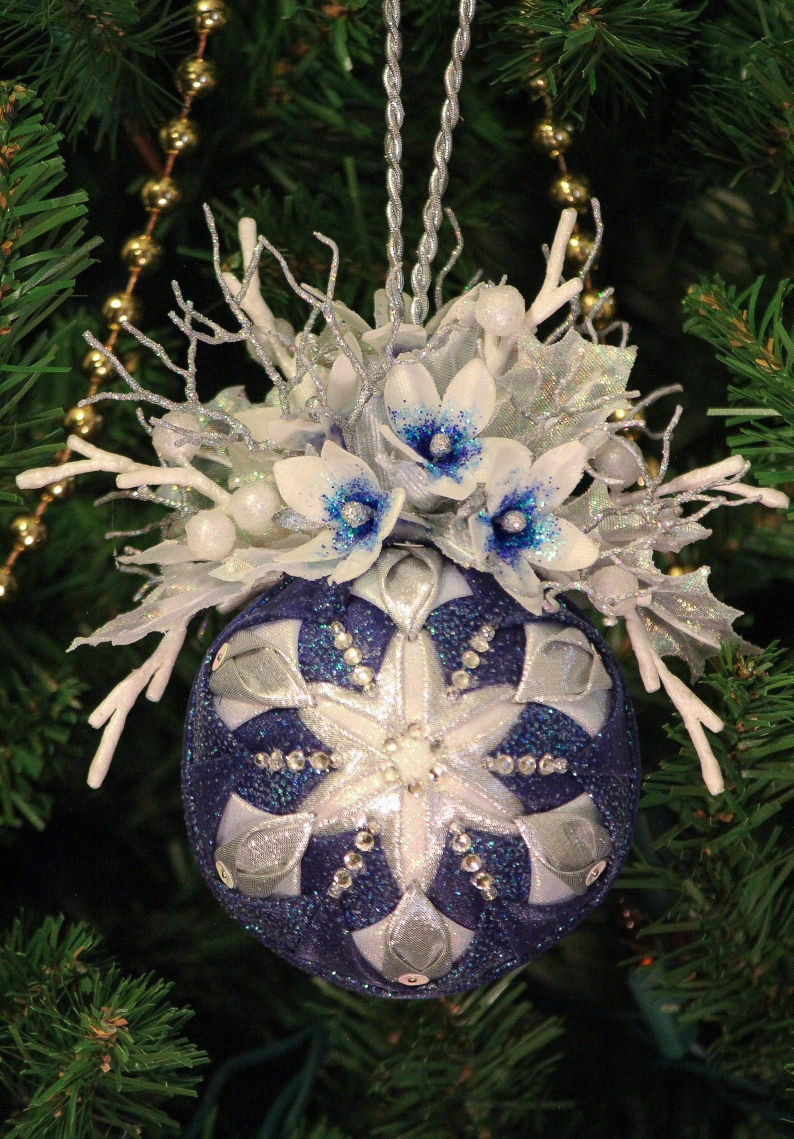 Quilted Ornament With Handmade Ribbonwork, first Frost Christmas Ball ...