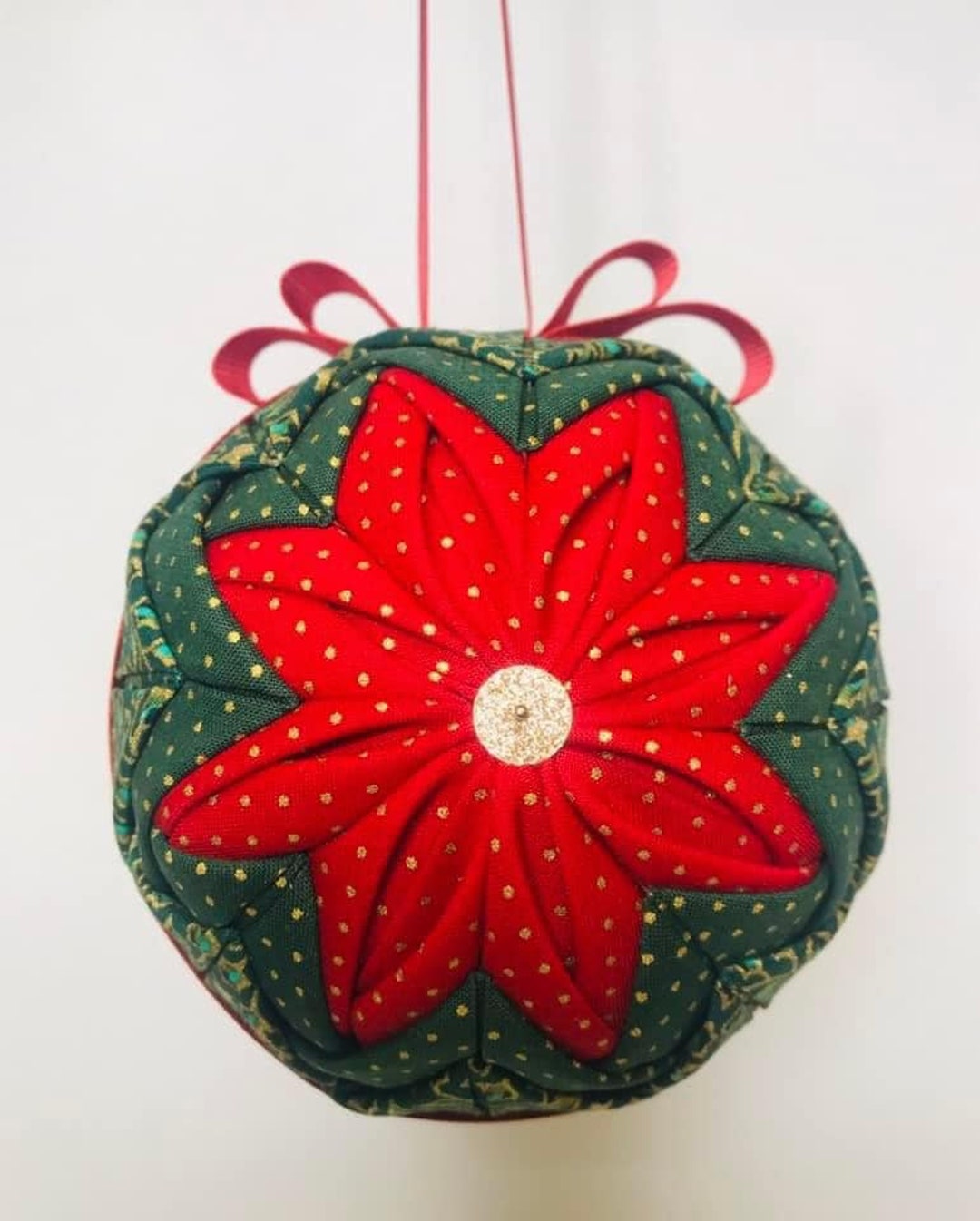 Poinsettia Patchwork Bauble Pattern With Video Tutorial (PDF Digital ...