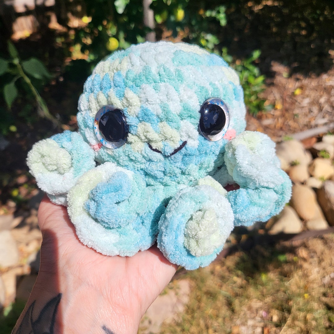 Cozy Octoplushie With Glitter Eyes - Etsy