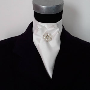 Ready Tied Equestrian Stock Tie Dressage/eventing/hunting - Etsy