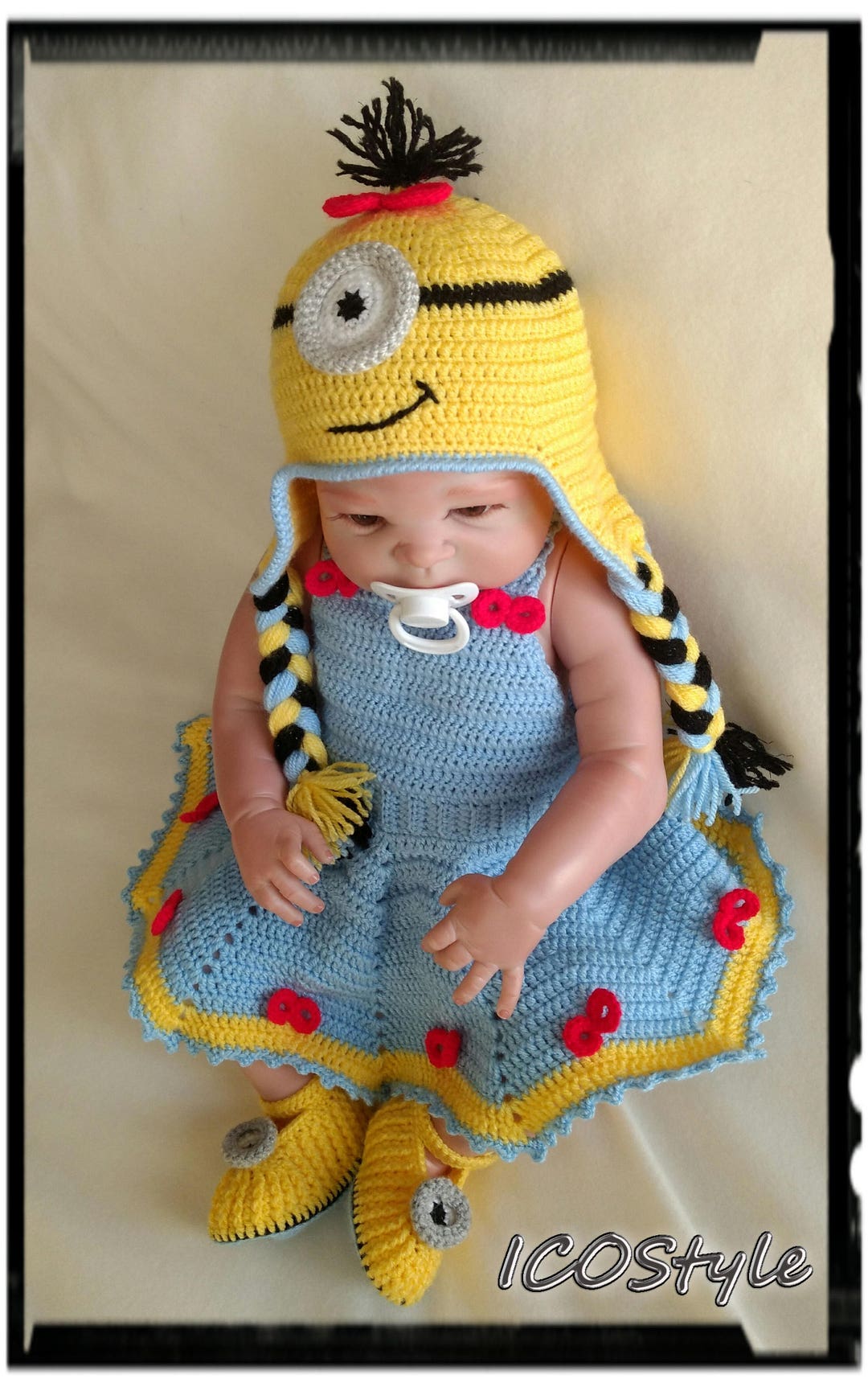 Crochet Newborn Outfit: Minion Inspired Baby Costume - Etsy