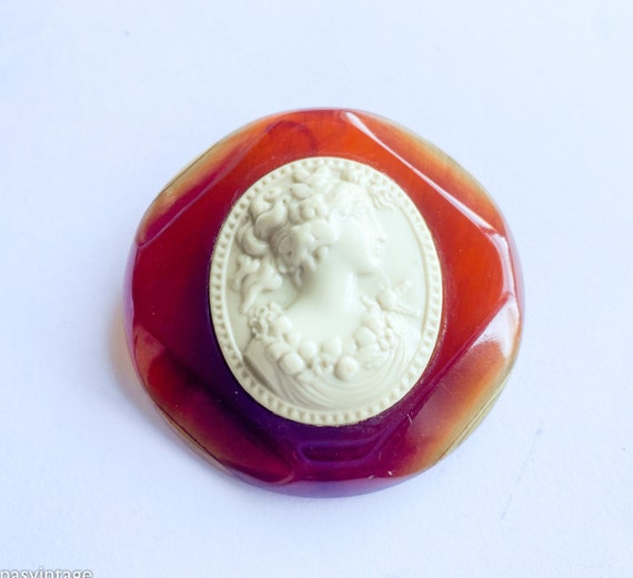 1930s Bakelite Cameo Brooch | 30s Celluloid Cameo & B… - Gem