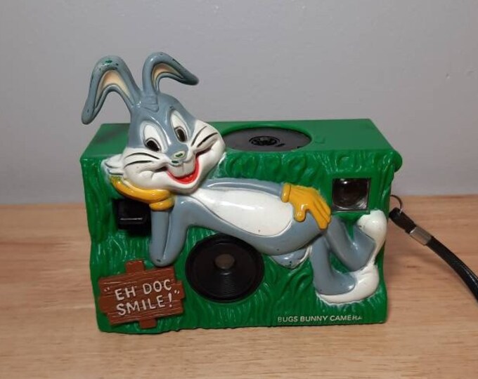 Vintage 1976 Bugs Bunny Camera - Etsy