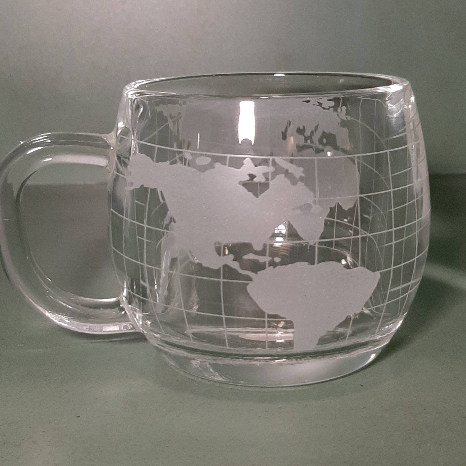 Nestle Globe Mug