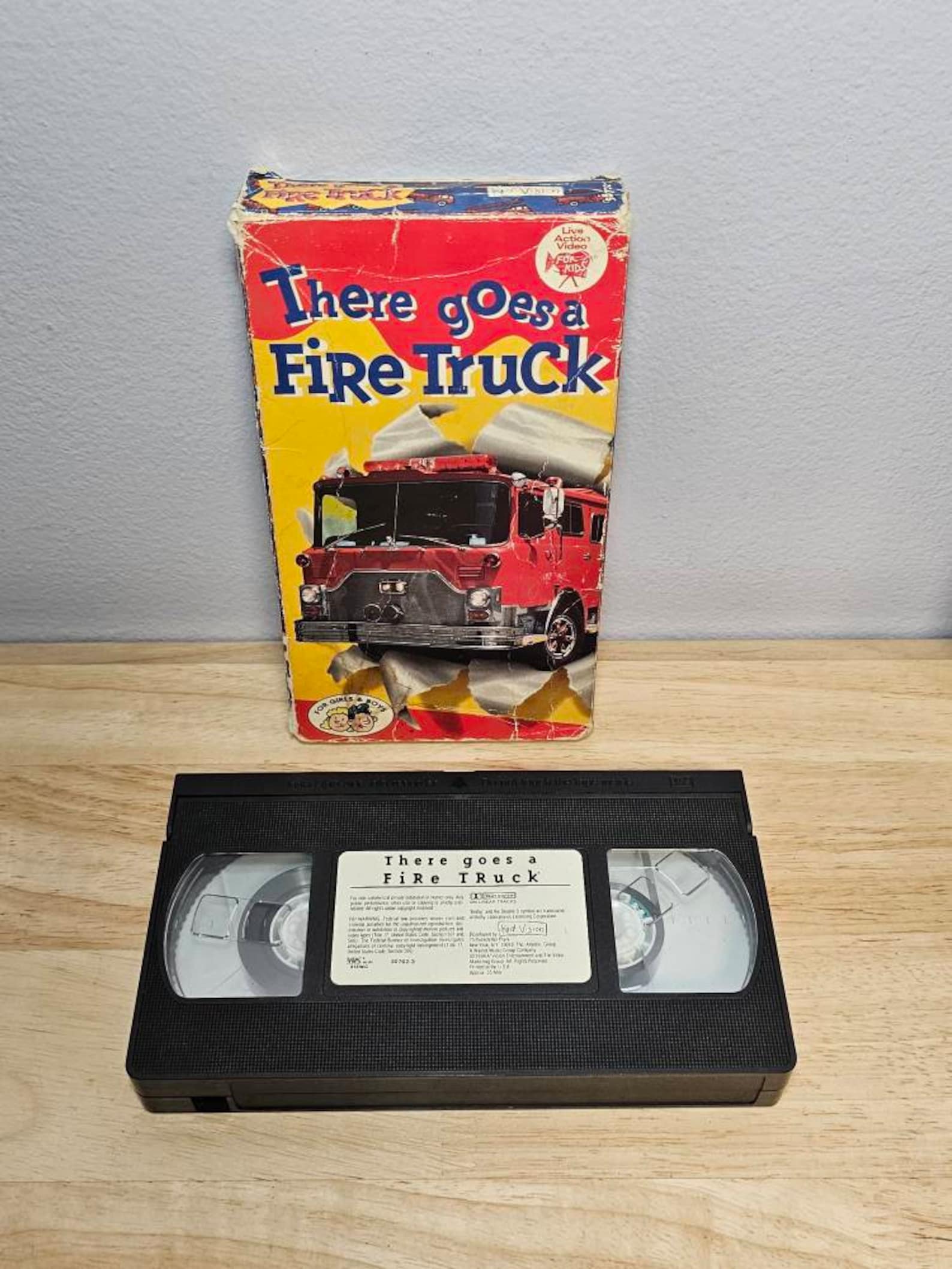 Vintage 90's Kid Vision Real Wheels There Goes A... VHS Tape Lot of 5 ...