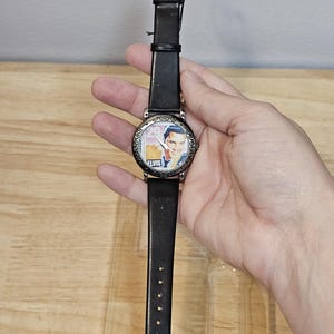 Vintage 1993 Elvis Presley USPS Commemorative Stamp Wrist Watch New in ...