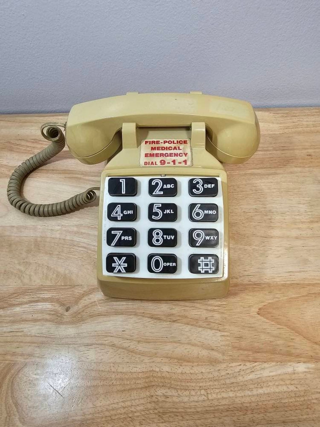 80's ITT Touch Tone Large Key Pad Telephone - Etsy