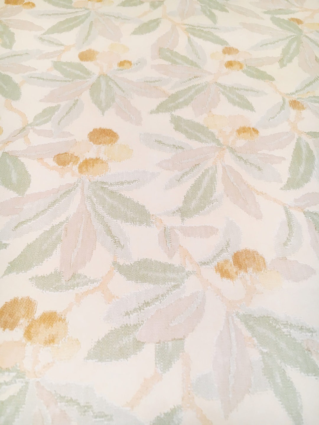Motif Vintage Wallpaper Neutral Leaves and Berries - Etsy